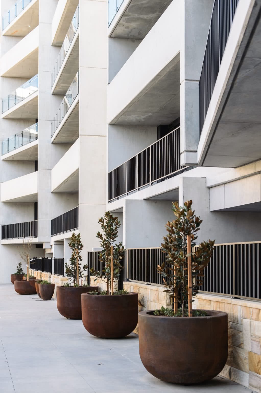 GRC Pots, Lightweight, Large GRC Concrete Pots